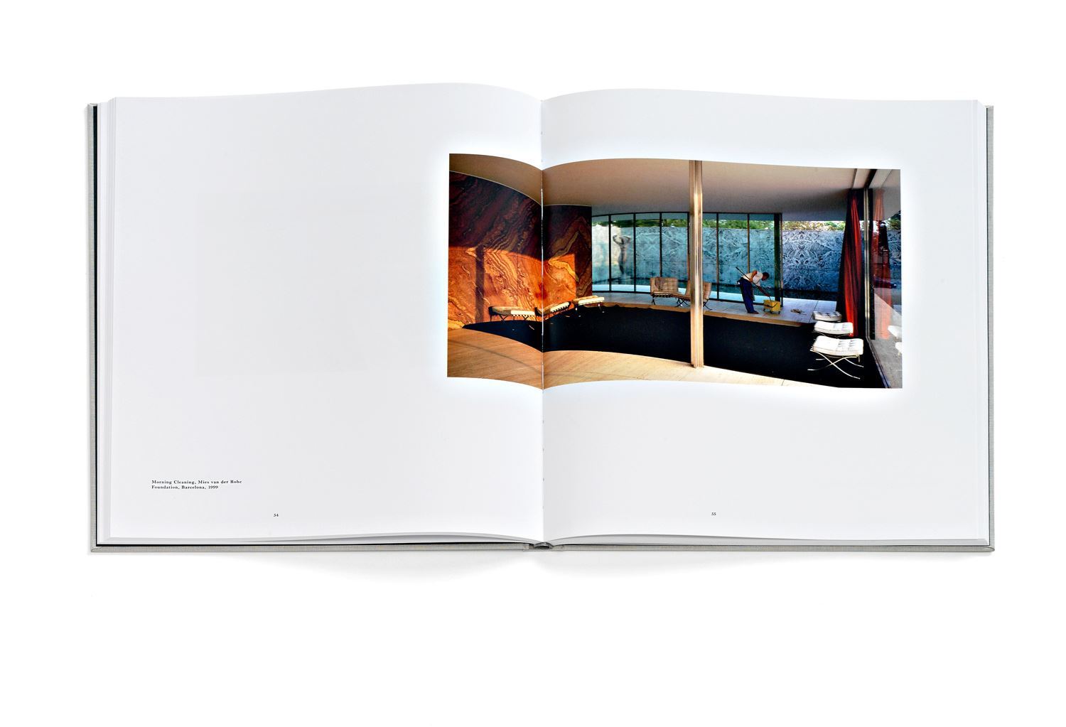 Jeff Wall – Tableaux Pictures – Photographs 1996–2013-Kunsthaus Bregenz