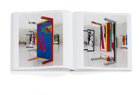 WADE GUYTON, GUYTON\WALKER, KELLEY WALKER-Kunsthaus Bregenz